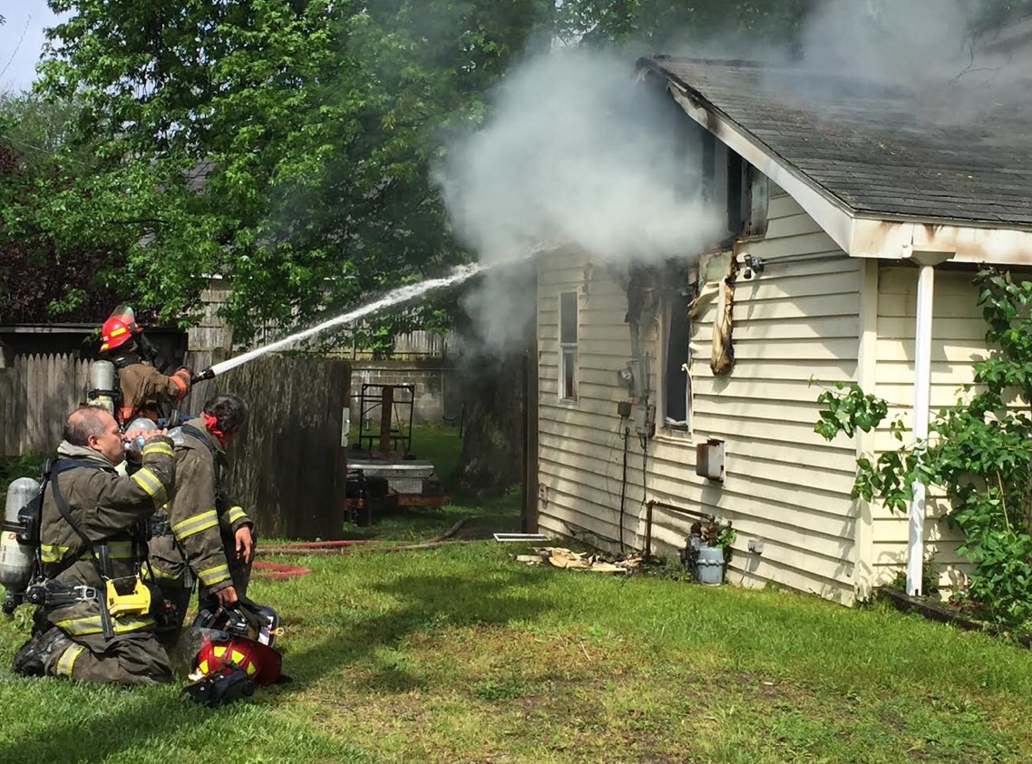 Fire rips through Hart home. | OceanaCountyPress.com