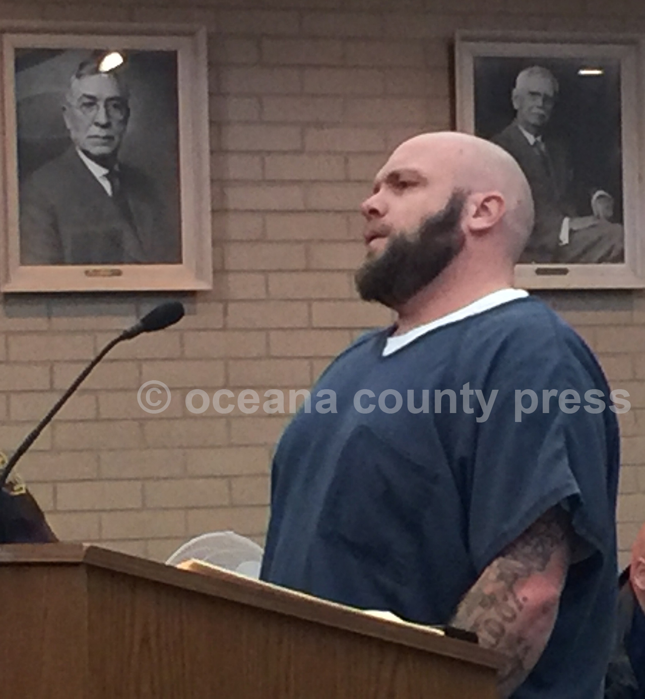 Man steals mom’s credit card to buy beer, cigarettes ...