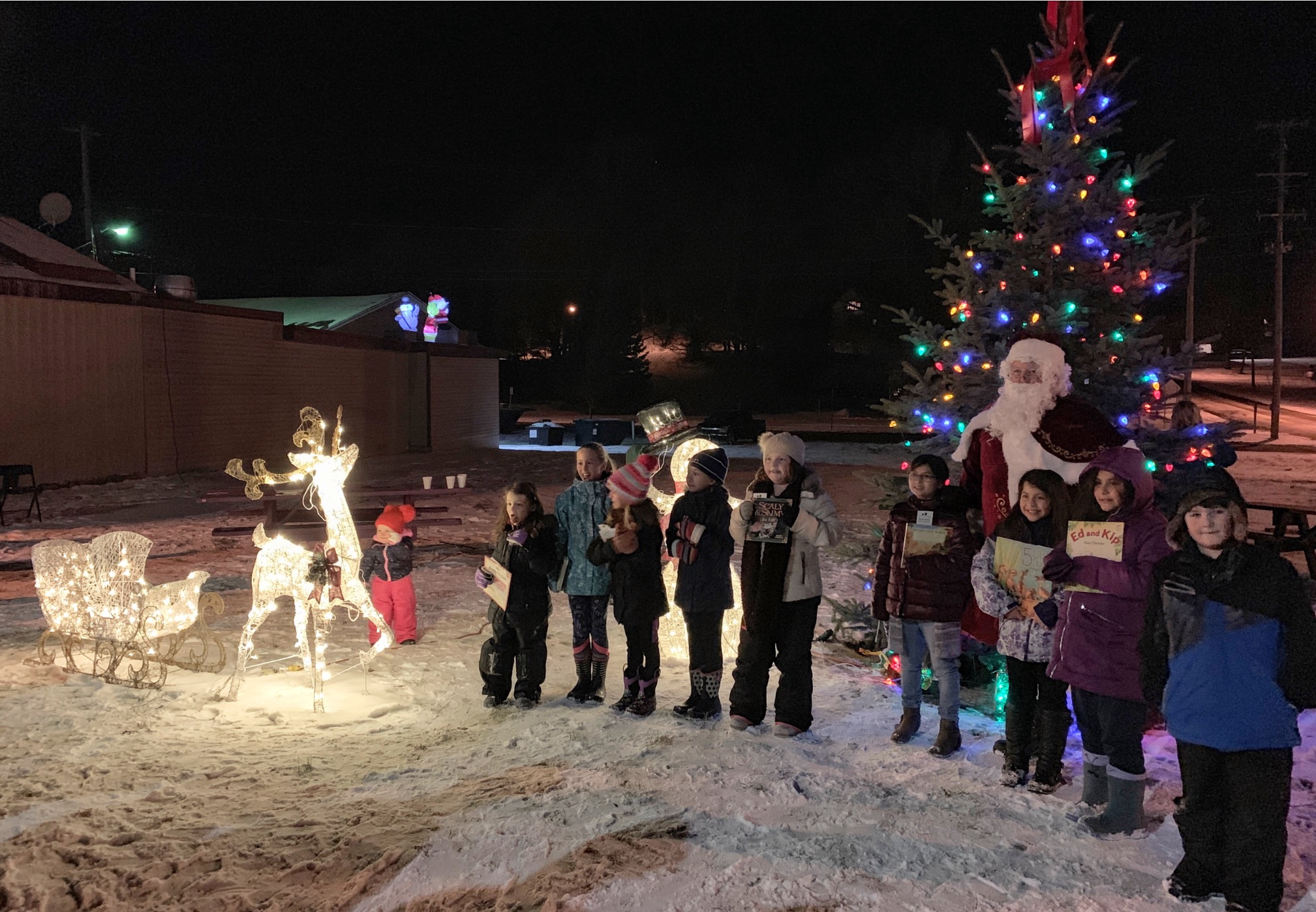 Santa visits Shelby. | OceanaCountyPress.com