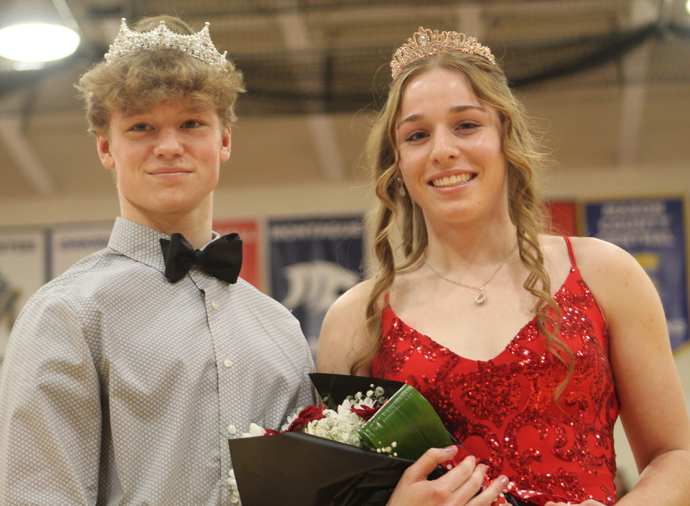 Pirate Snowcoming royalty | OceanaCountyPress.com
