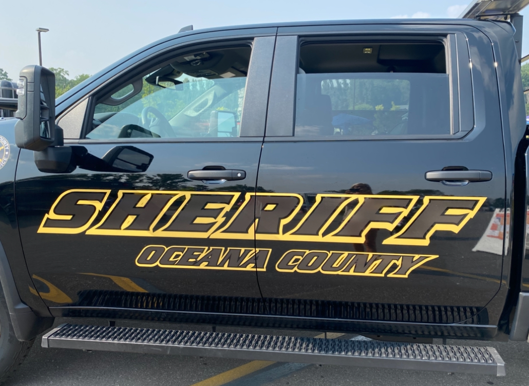 US 31 rollover crash in sleet causes minor injuries | OceanaCountyPress.com